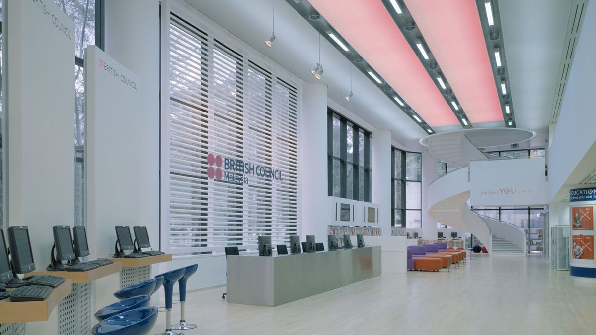 Thomas's Clapham Library | Hugh Broughton Architects