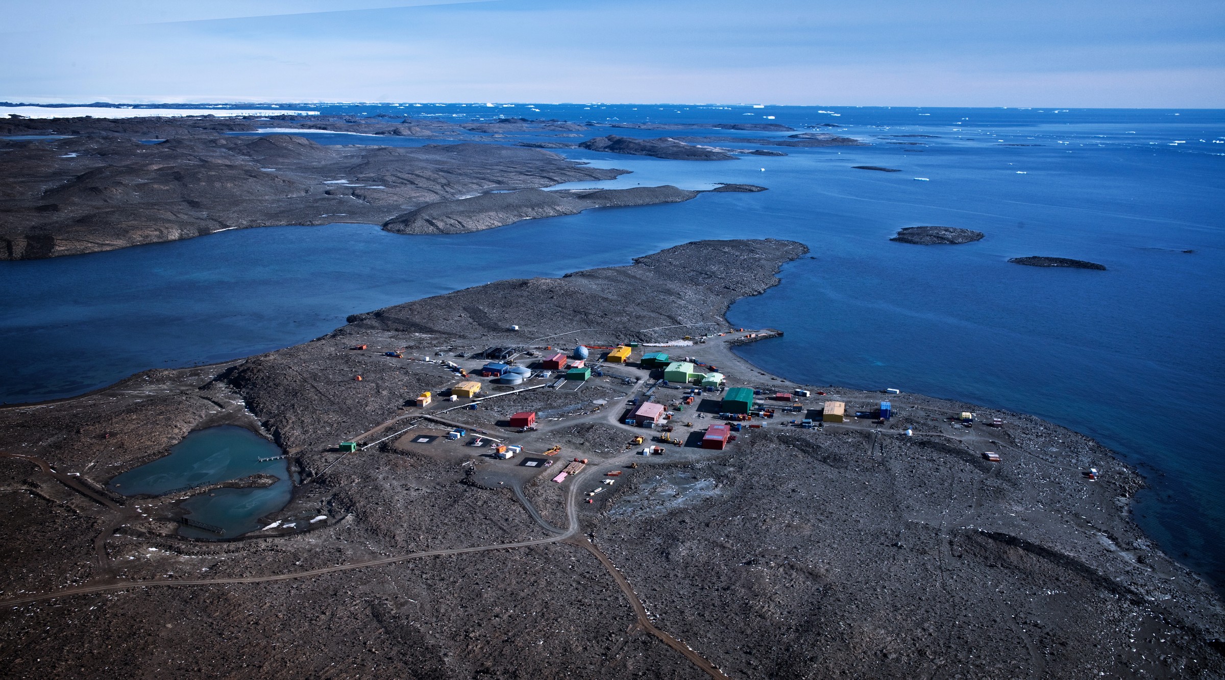 Davis Station | Hugh Broughton Architects